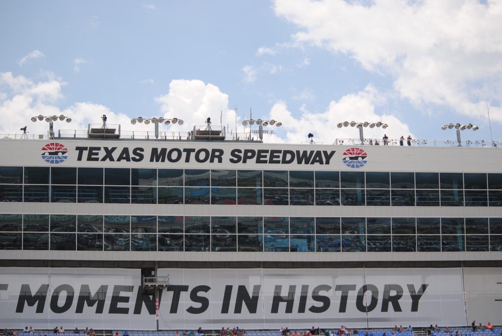 Felix Rosenqvist edges Scott McLaughlin for XPEL 375 pole at Texas ...
