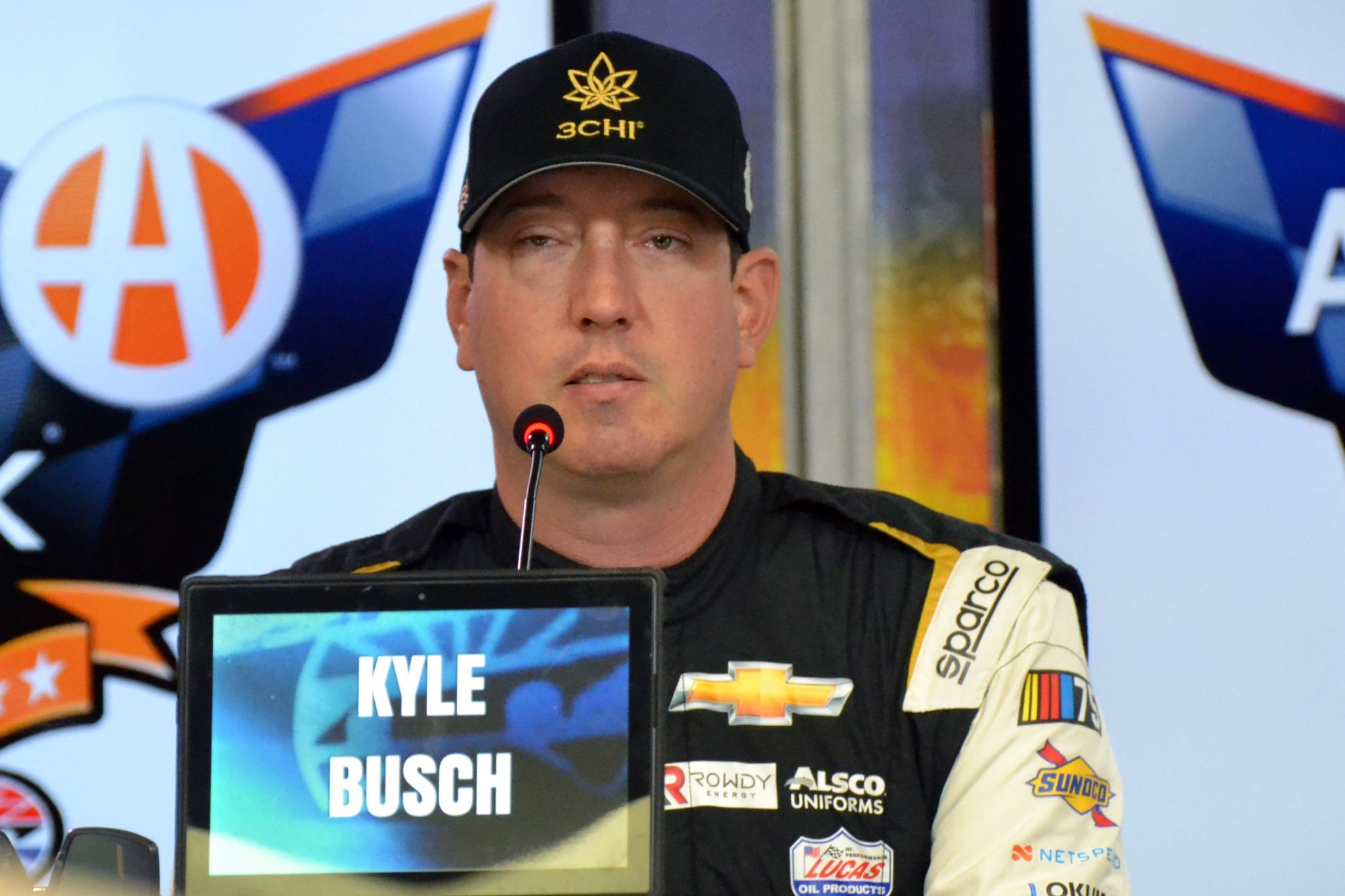 Kyle Busch to run 5 races for Spire Motorsports - The Racing Experts