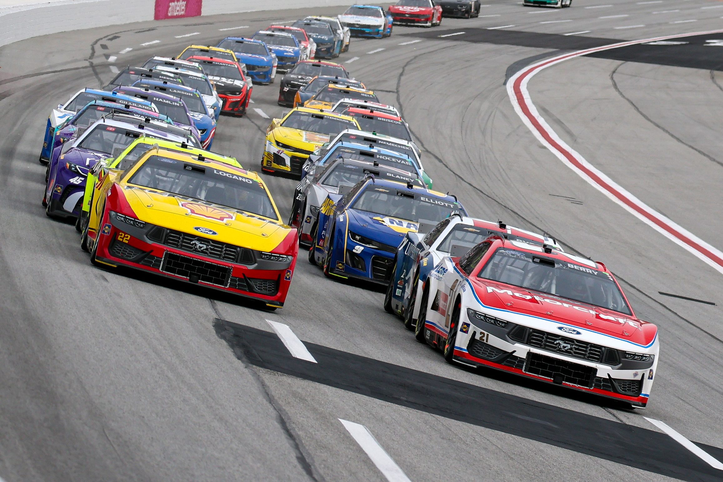 Ford falters again in superspeedway dominance - The Racing Experts
