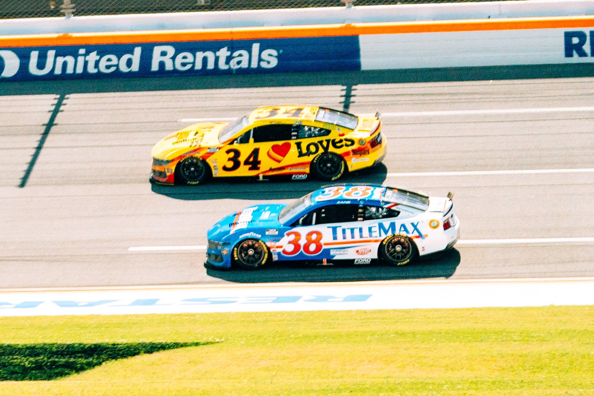 Front Row NASCAR Cup lineup set to stay the same for 2026 - The Racing ...