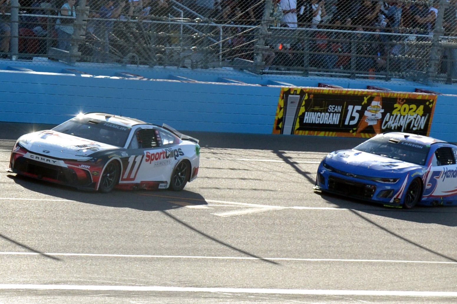 NASCAR TV schedule this weekend: Phoenix Championship Weekend 2025 ...